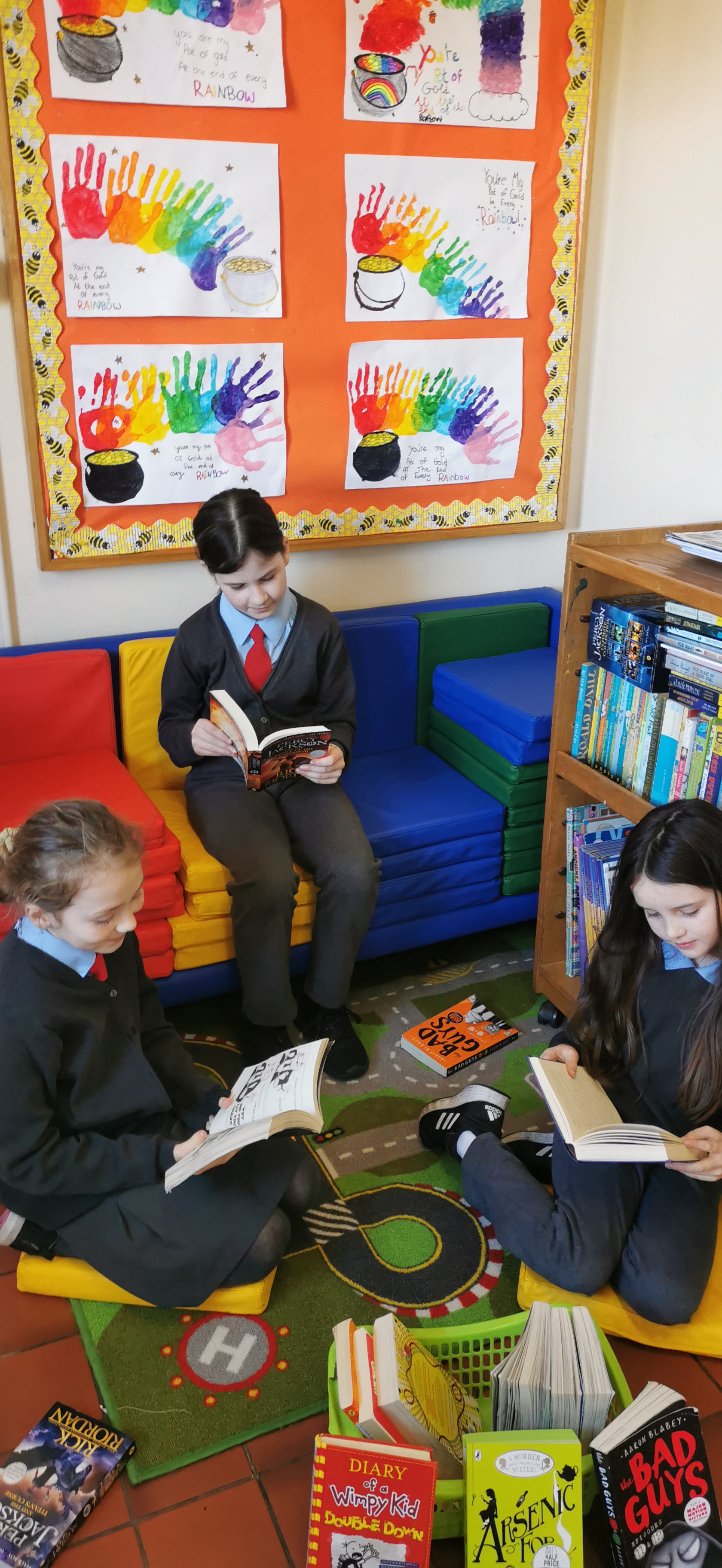 Our New Reading Corner – Carrickleck National School